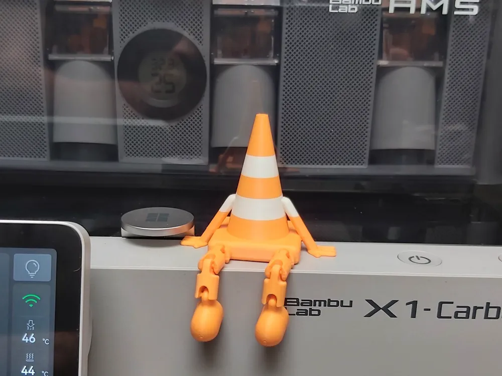 Traffic Cone articulated flexi legs-Cone Buddy by MadeAs 3D Designs ...