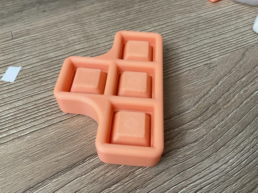Fidget clicker - Free 3D Print Model - MakerWorld