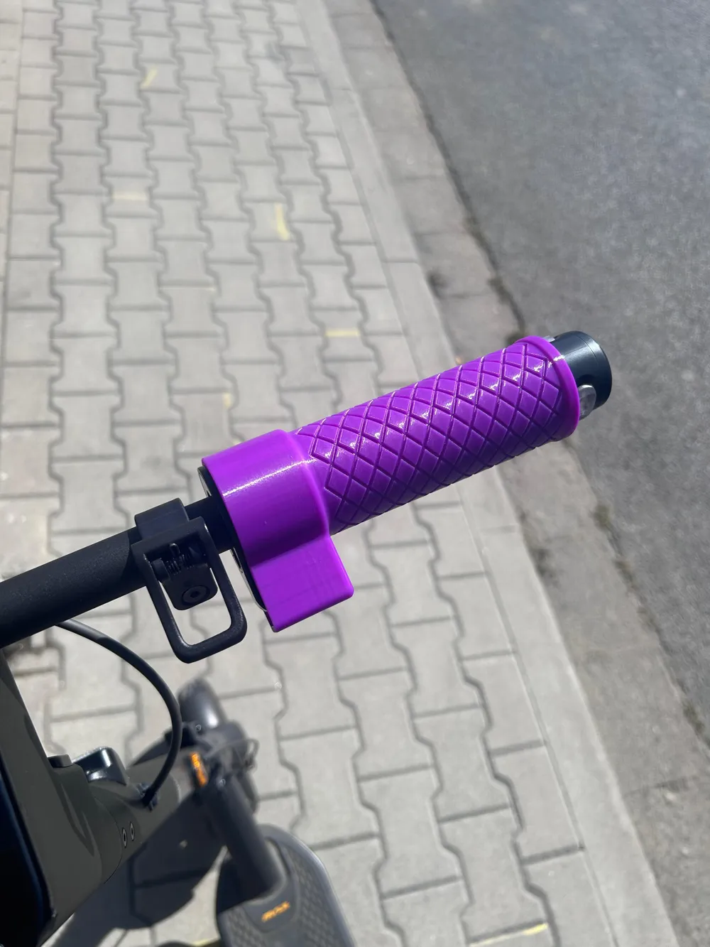 Scooter handle (Ninebot/ Xiaomi...) by DESK3DSOLUTION MakerWorld ...