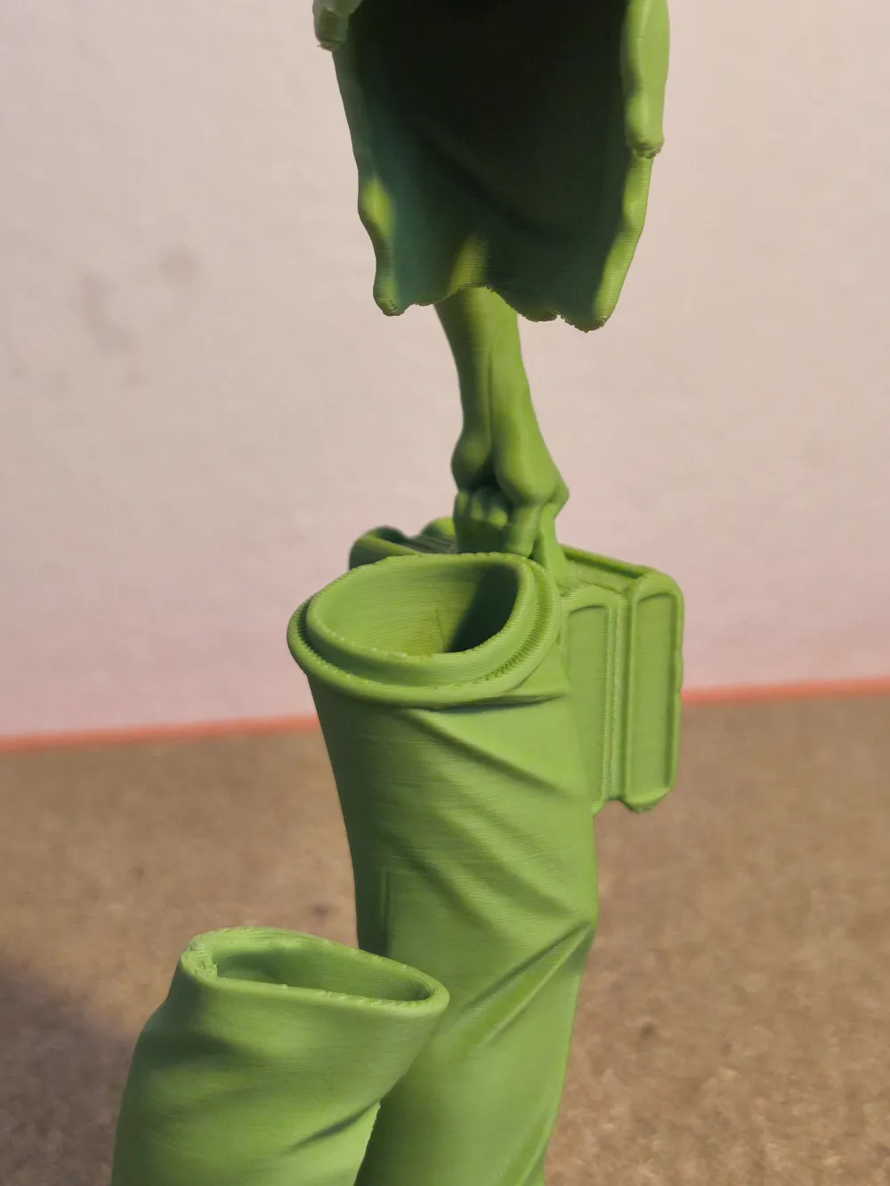 The Traveler sculpture - Free 3D Print Model - MakerWorld