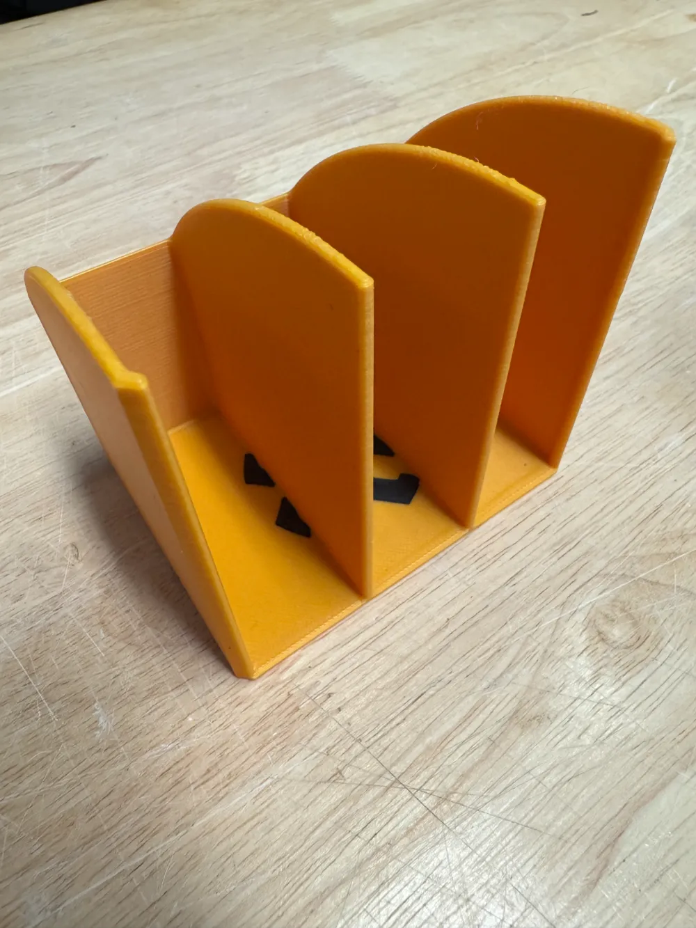 DEWALT - FLIP BIN ORGANIZER - BOOSTER by Dark - MakerWorld