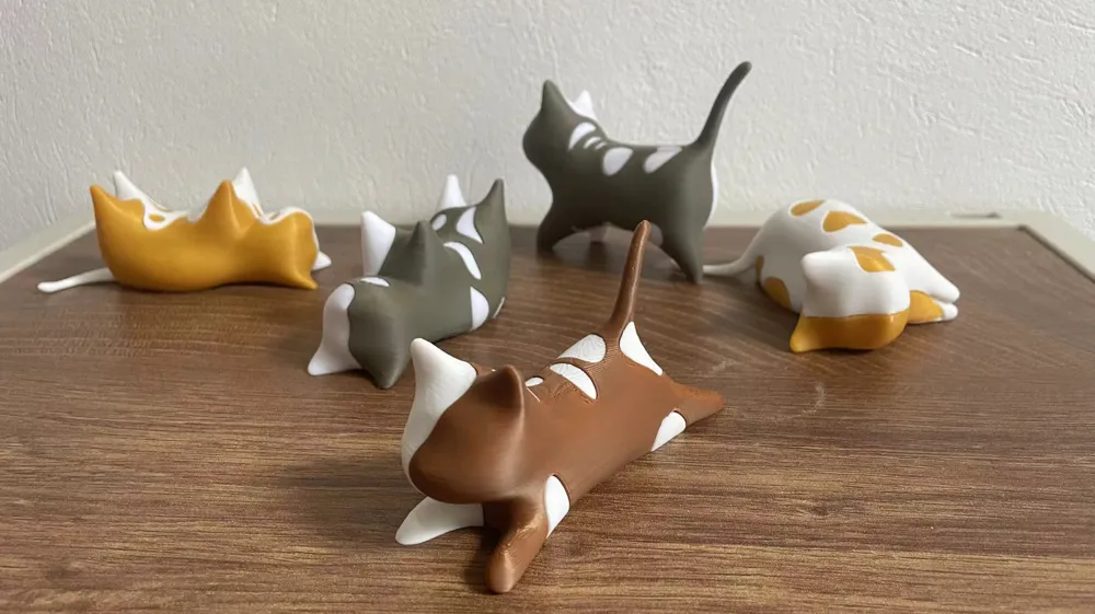 Color-blocked Cat by Queazy MakerWorld: Download Free 3D Models