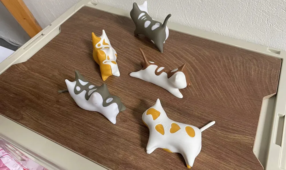 Color-blocked Cat by Queazy MakerWorld: Download Free 3D Models