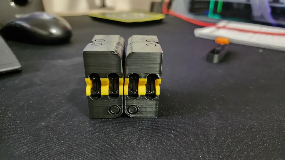 Clickity Clack Infinity Cube by LongBeachRaider - MakerWorld