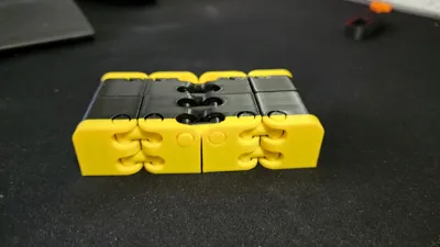 Clickity Clack Infinity Cube by LongBeachRaider - MakerWorld