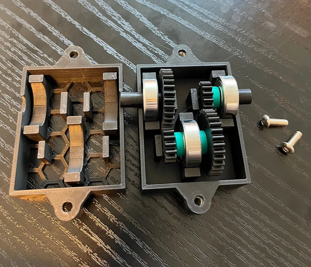 Gearbox 1:4 - Free 3D Print Model - MakerWorld