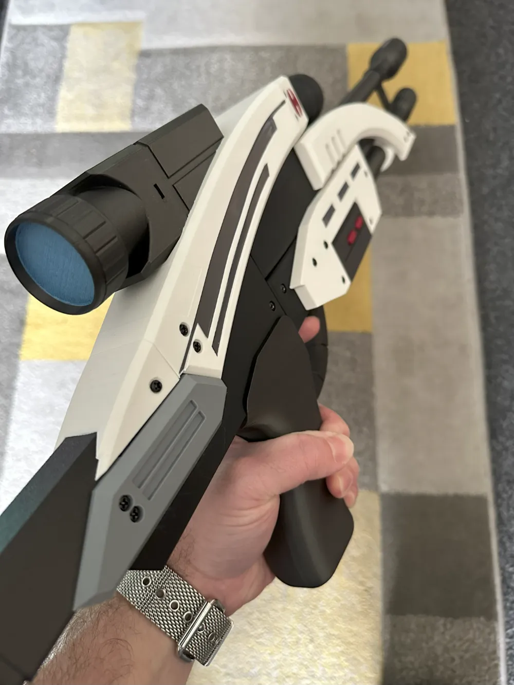 Mass Effect M92 Mantis Sniper Rifle Prop Model by MikeW - MakerWorld