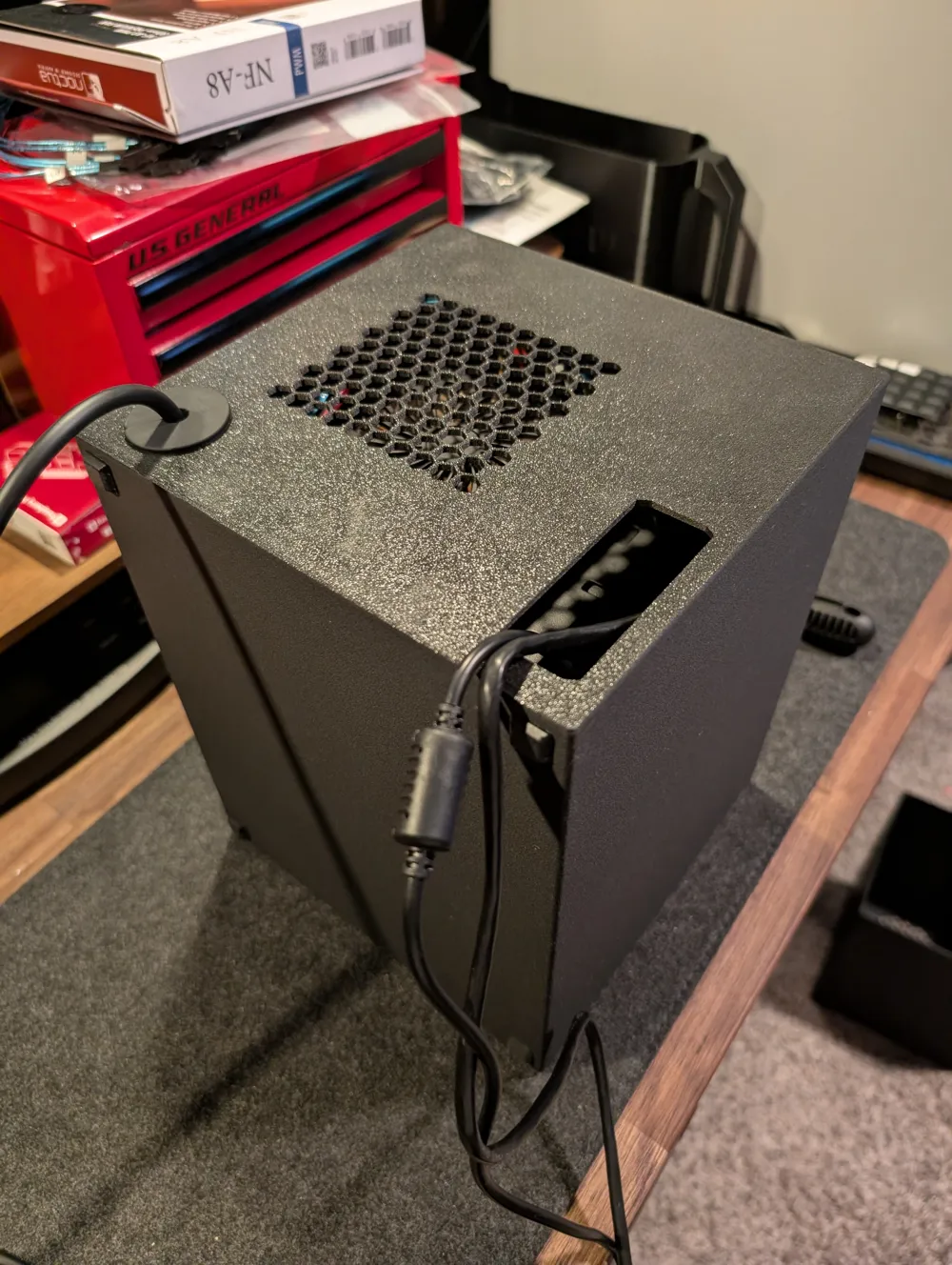 ThinkBox - A Custom 4-Bay SATA/SAS HDD NAS - Free 3D Print Model ...
