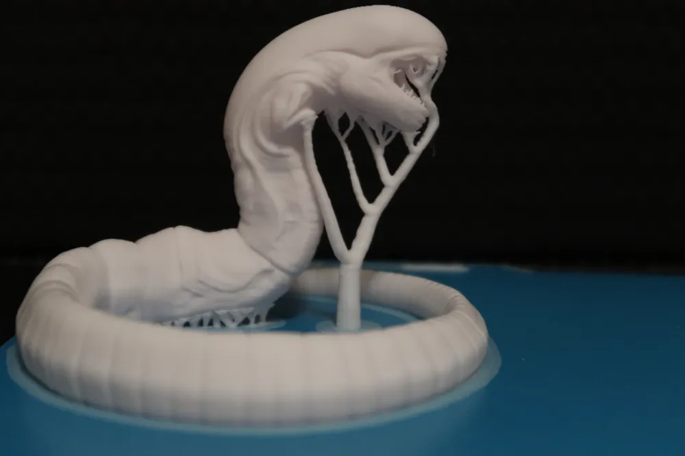 Chestbuster - Xeno Coil Serpent by weggeduckt MakerWorld: Download Free ...