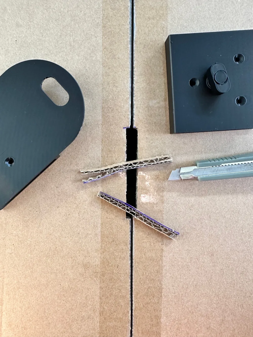 Fastener for cardboard boxes by Holzwurm MakerWorld: Download Free 3D ...