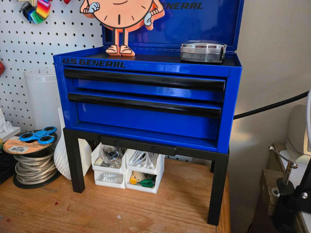 US GENERAL Mini toolbox stand - Free 3D Print Model - MakerWorld