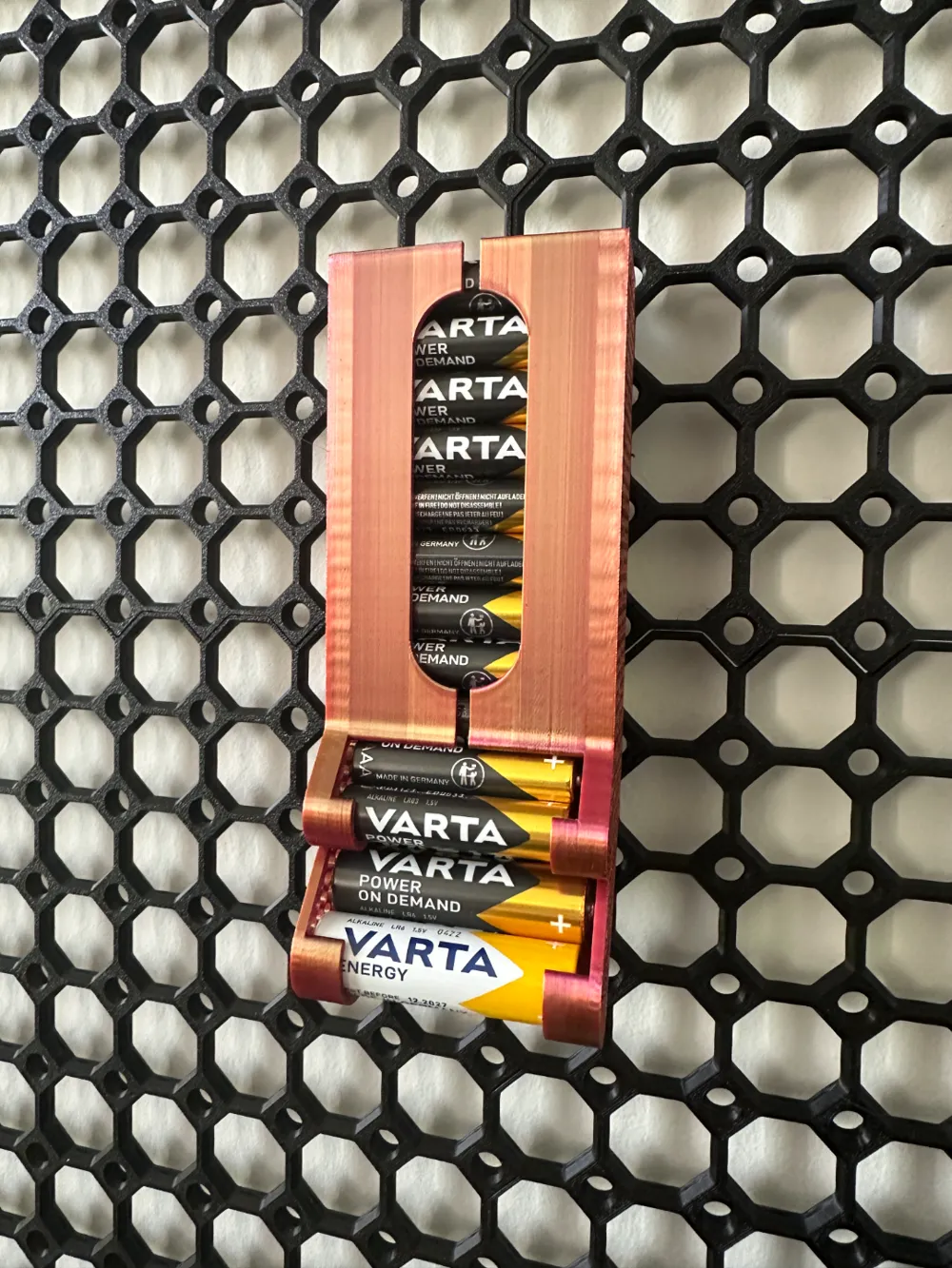 Multiboard Battery Storage Bin Box AA AAA Remixed by Paradox69 - MakerWorld