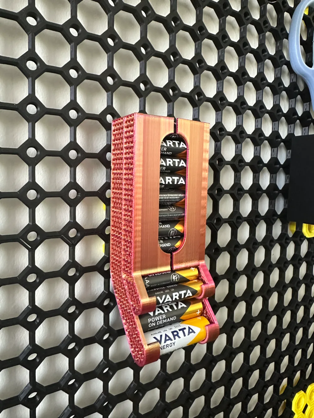 Multiboard Battery Storage Bin Box AA AAA Remixed by Paradox69 ...