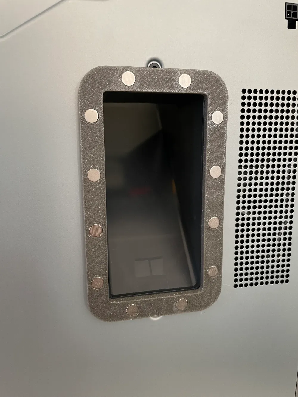 Bambu Lab trash bin with magnets by akristofic - MakerWorld