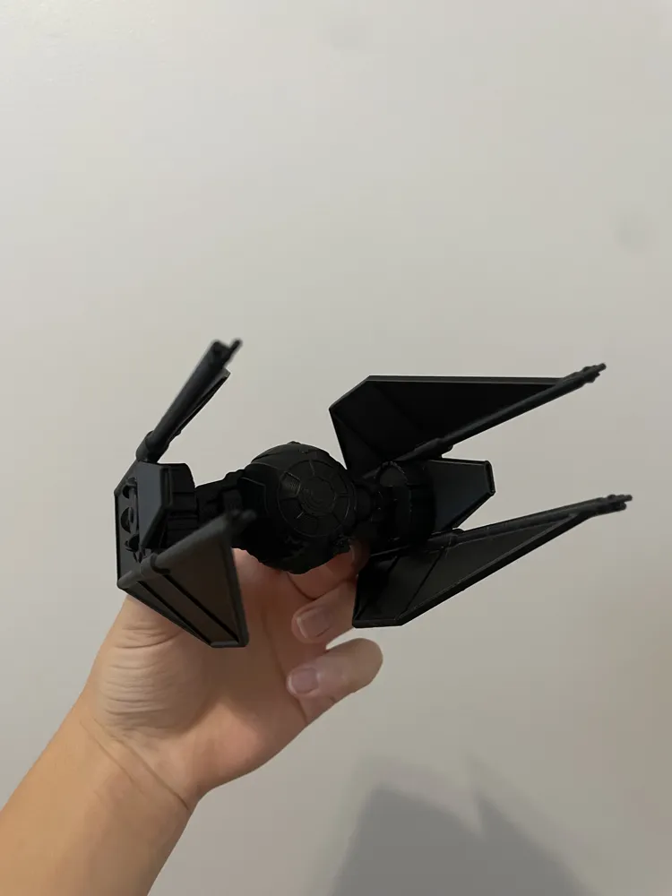 Interceptor TIE por Andrew3d MakerWorld: Baixe modelos 3D gratuitos