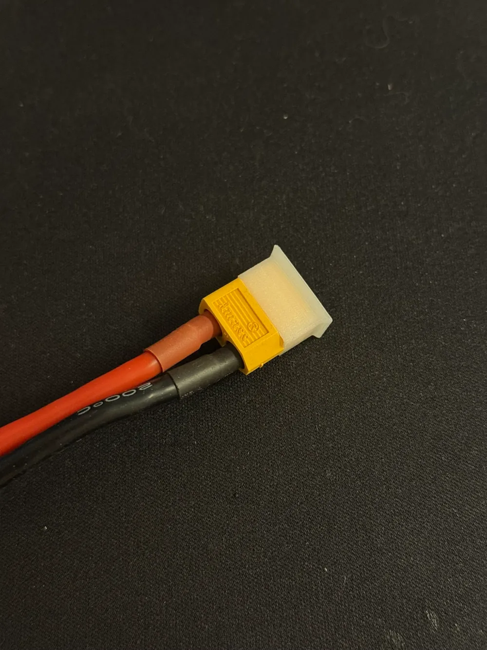 XT60 and SMA connector cover by DanZbo - MakerWorld