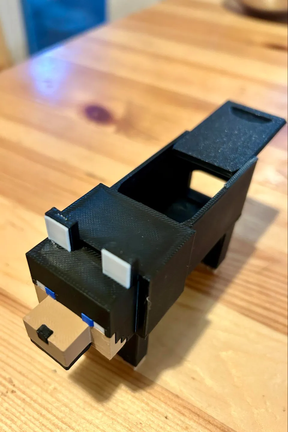 Minecraft Wolf pencil sharpener by Arnold - MakerWorld