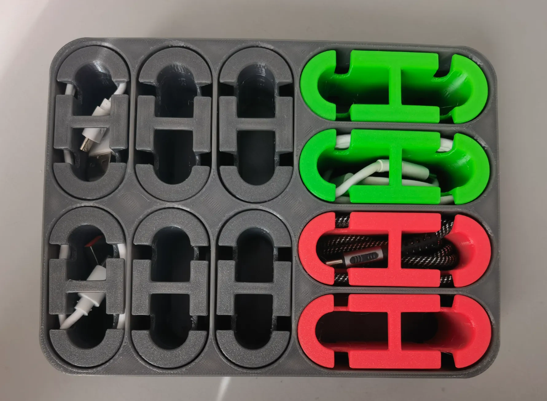 Cable Winder and Organizer by 依然 MakerWorld: Download Free 3D Models