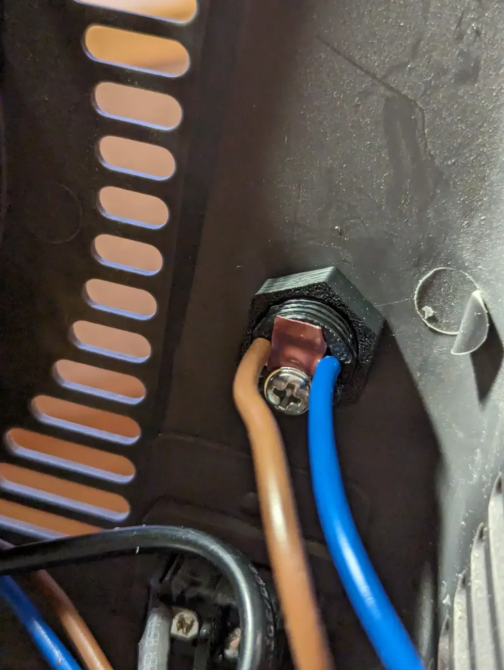 USB-C Trigger PD Modul Mount Housing by chrisax212 - MakerWorld