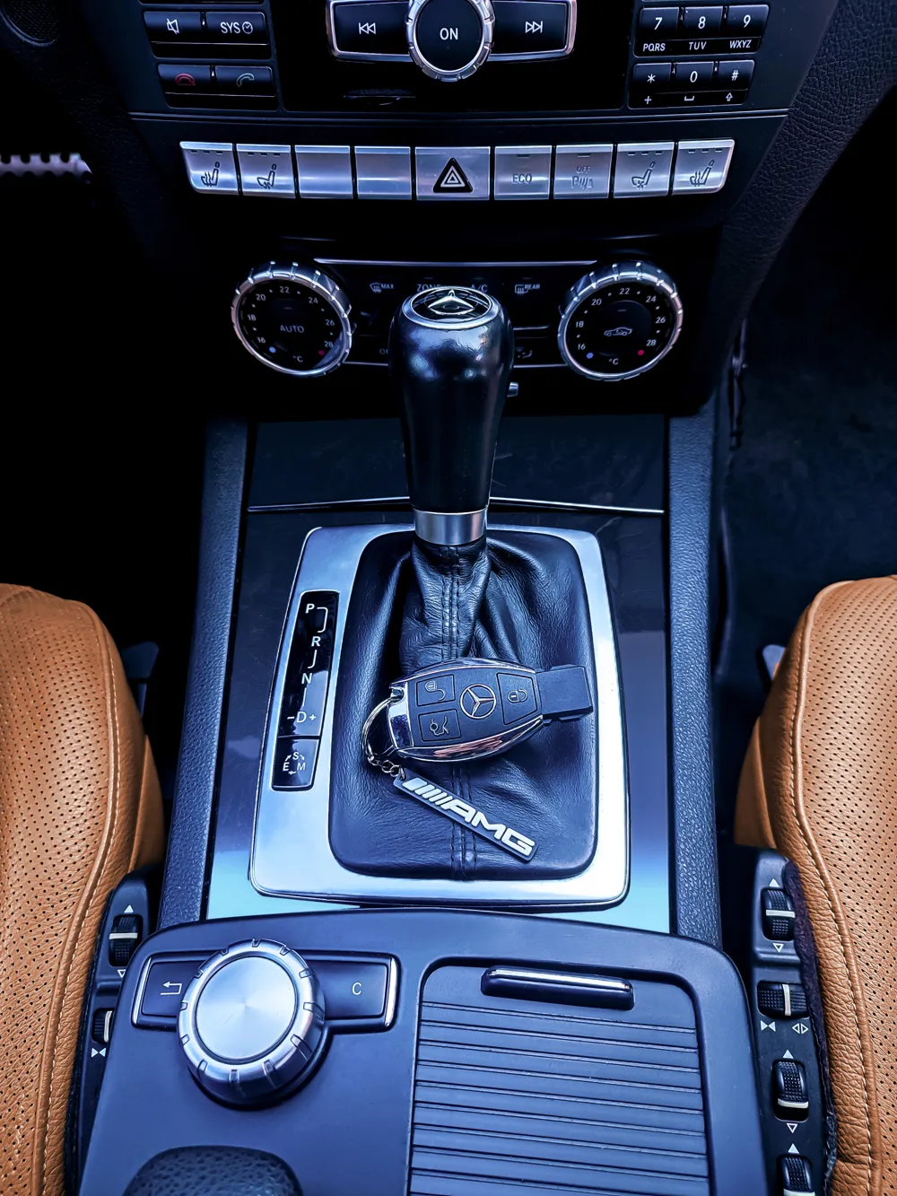 Mercedes AMG - keychain - Free 3D Print Model - MakerWorld