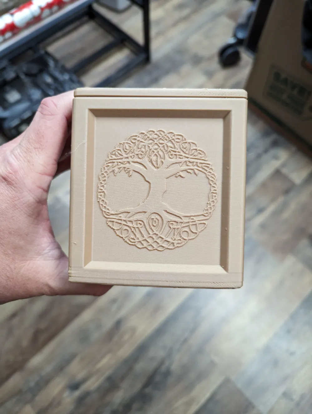 Bloomburrow Squirrel MTG Commander Deckbox 100 by Cincinnati Squirrel ...