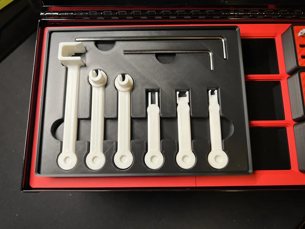 Bambu Lab Tool holder for US General Mini Toolbox - Free 3D Print Model ...