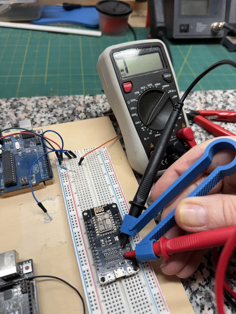 Multimeter probe Tweezer | Multimeter probes by Oli MakerWorld ...