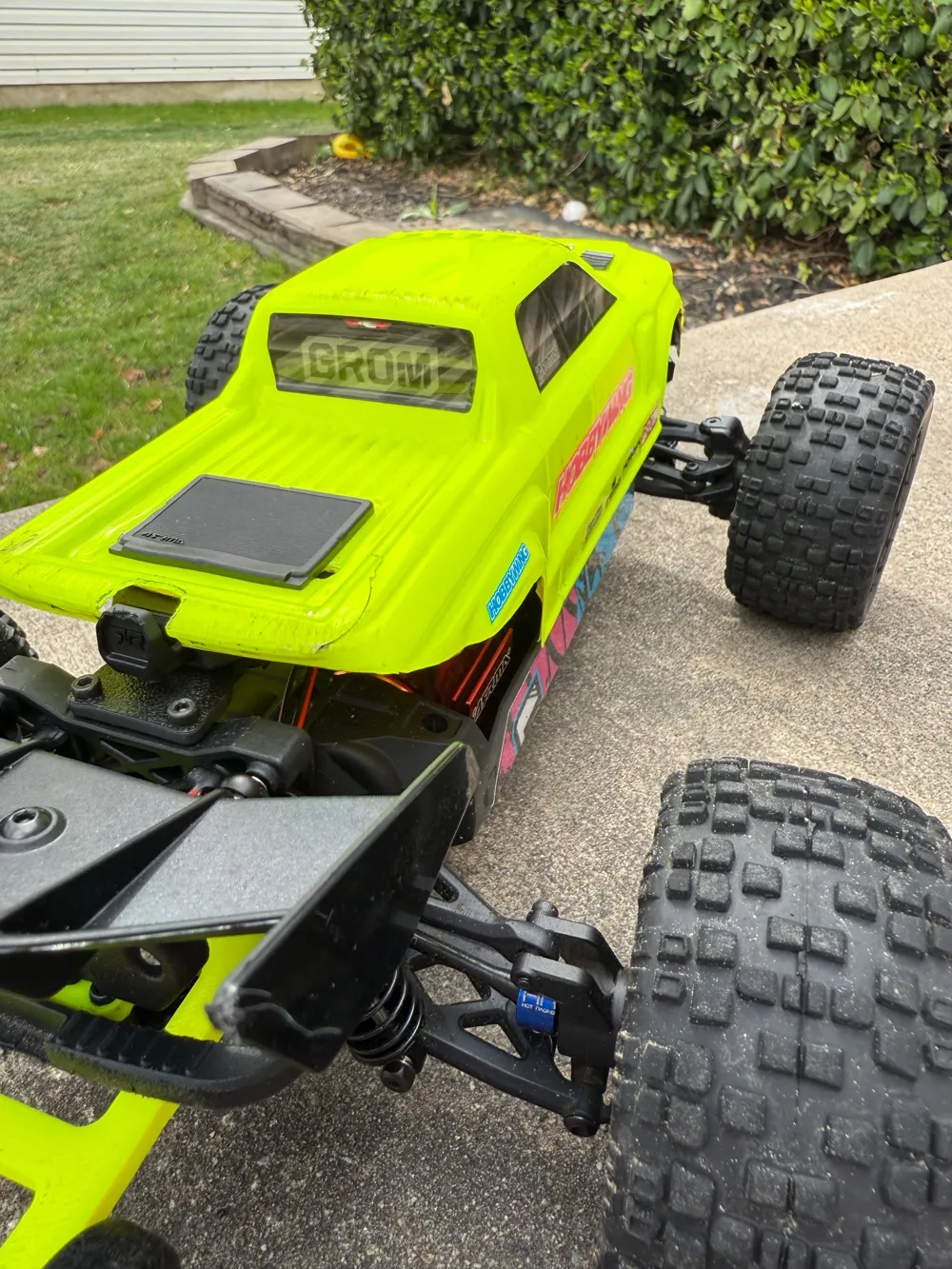 Arrma Kraton Grom Cross Brace and Body Mount by easter2412 MakerWorld ...