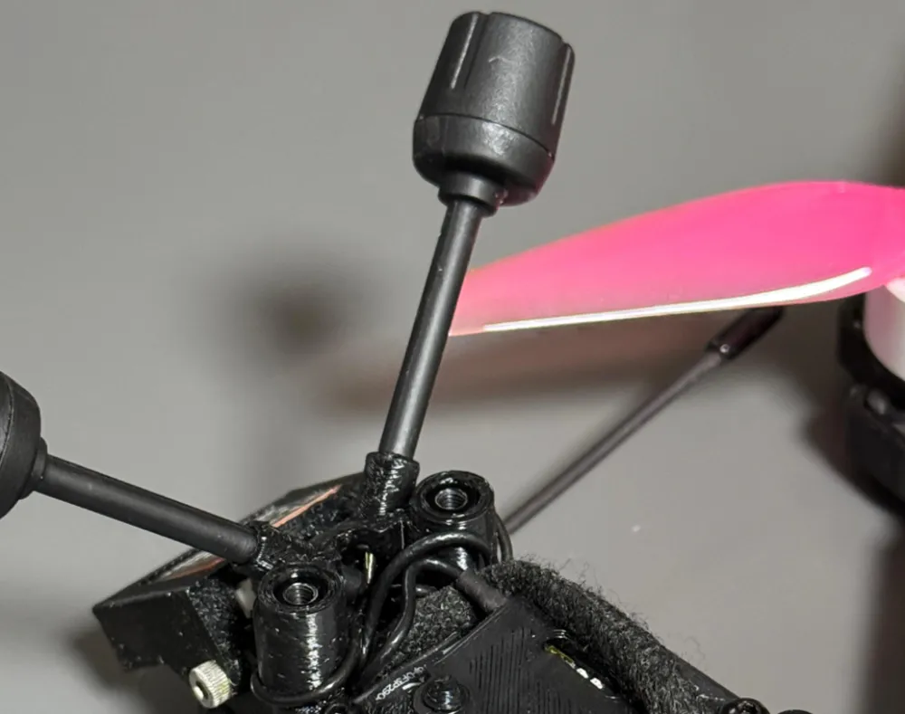 TBS SOURCE ONE ANTENNA MOUNT DJI O4 AIR UNIT PRO by giacomo.borghi02 MakerWorld: Download Free ...