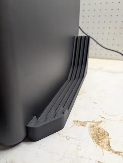 Low-Profile Build Plate Rack V2 by JetSpool MakerWorld: Download Free ...