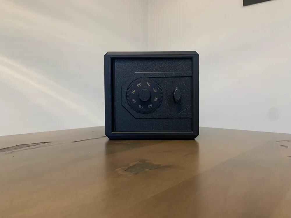 Small Vault (4 numbers combination) - Free 3D Print Model - MakerWorld
