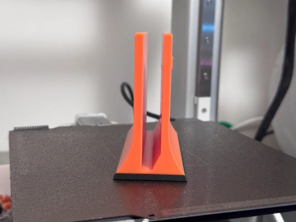 Wacom Intuos Pro M Stand by ChaoticOrb MakerWorld: Download Free 3D Models