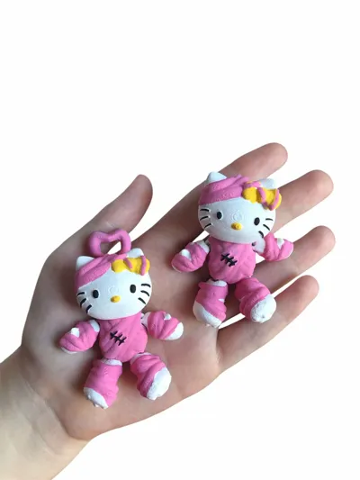 Hello Kitty Mummy Keychain Flexi Kawaii FIdget by 3DNickNacs - MakerWorld