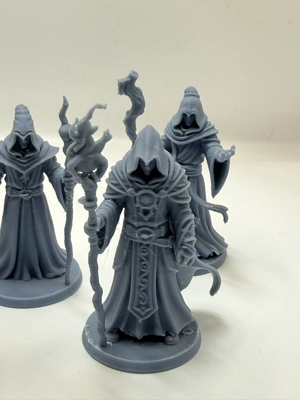 DND Hooded Wizards – 5 Miniatures 1/32 - Free 3D Print Model - MakerWorld