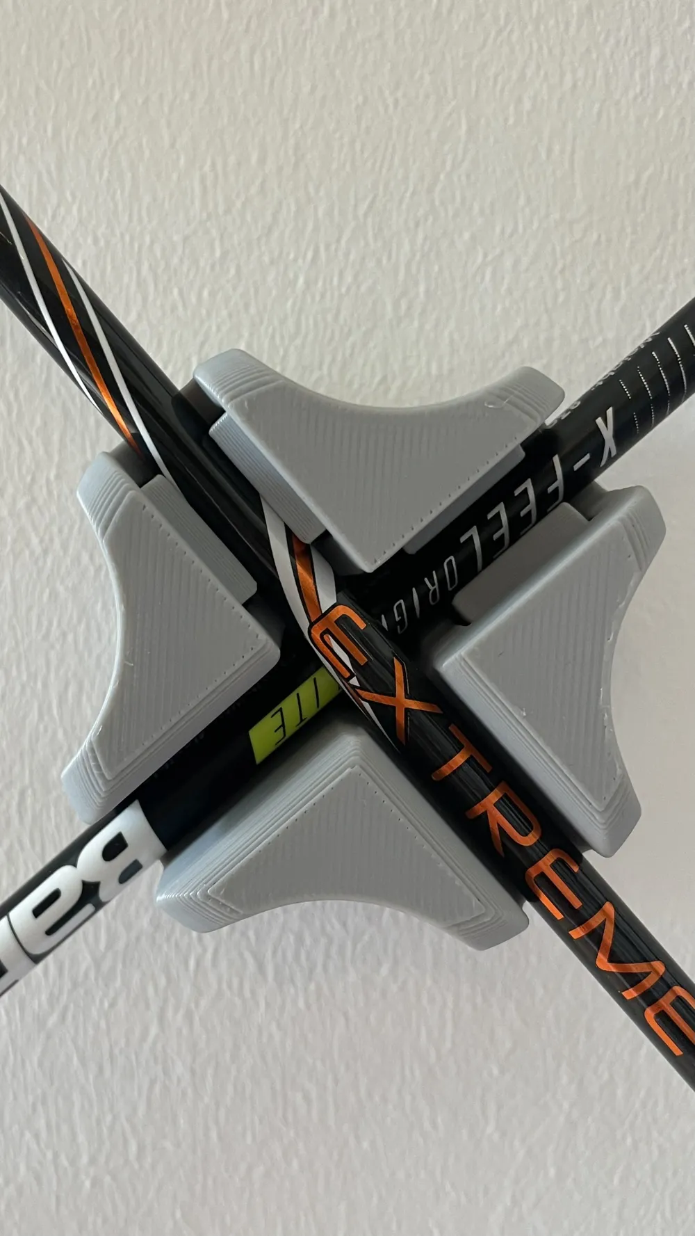Badminton Racket Wall Mount Holder - Free 3D Print Model - MakerWorld
