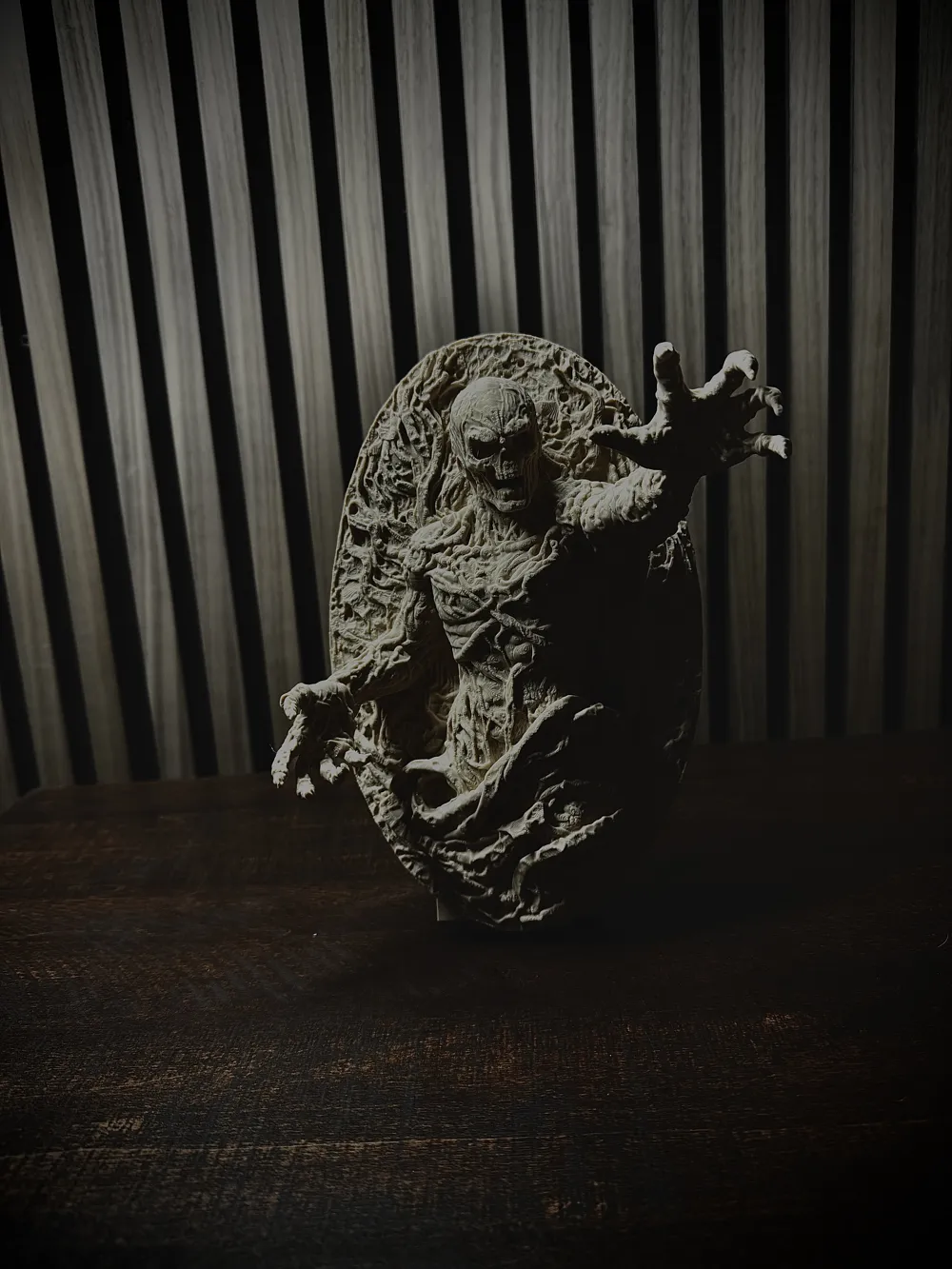 Vecna - Stranger Things Relief Sculpture LED Stand - Free 3D Print ...
