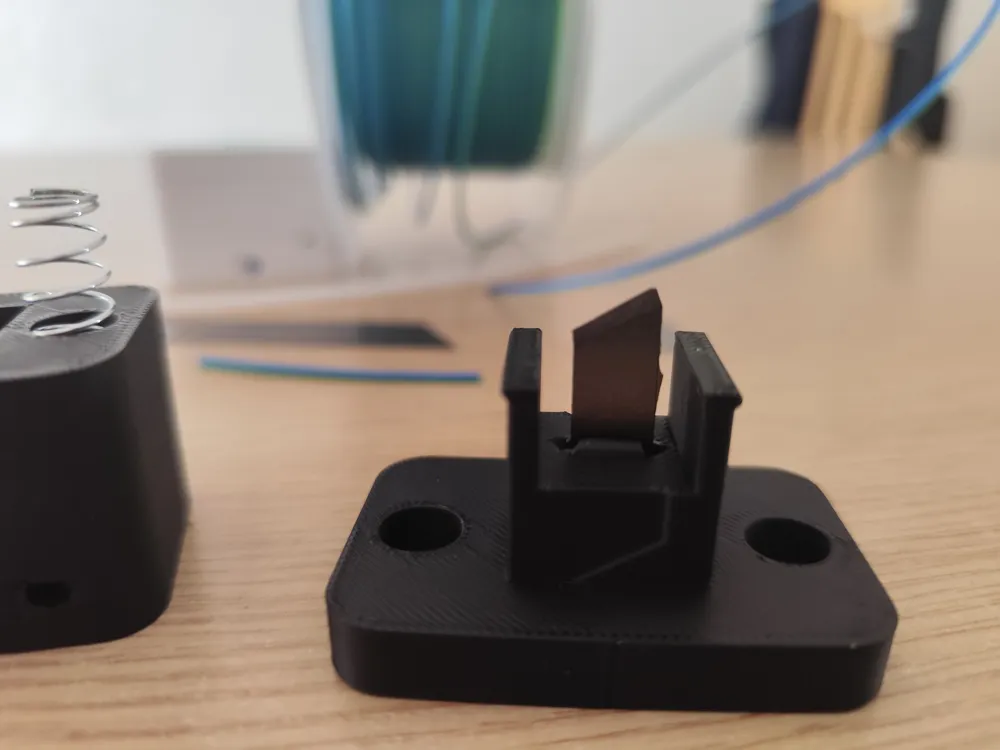 PTFE and FILAMENT Cutter - Free 3D Print Model - MakerWorld