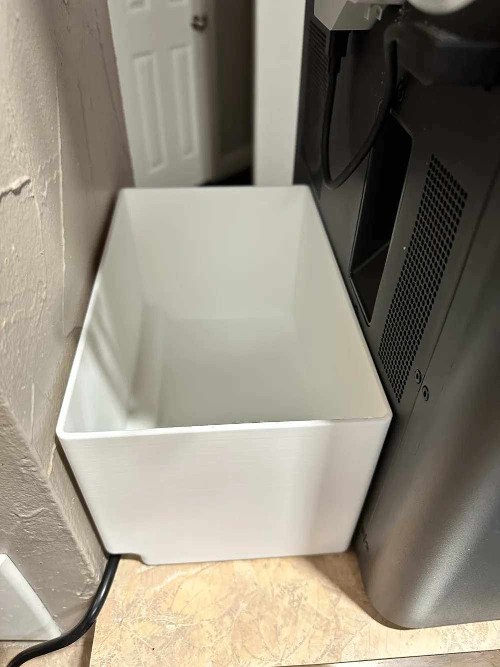 Huge Poop Chute! Cable Channel & Spool Compatible by McAuley502 ...