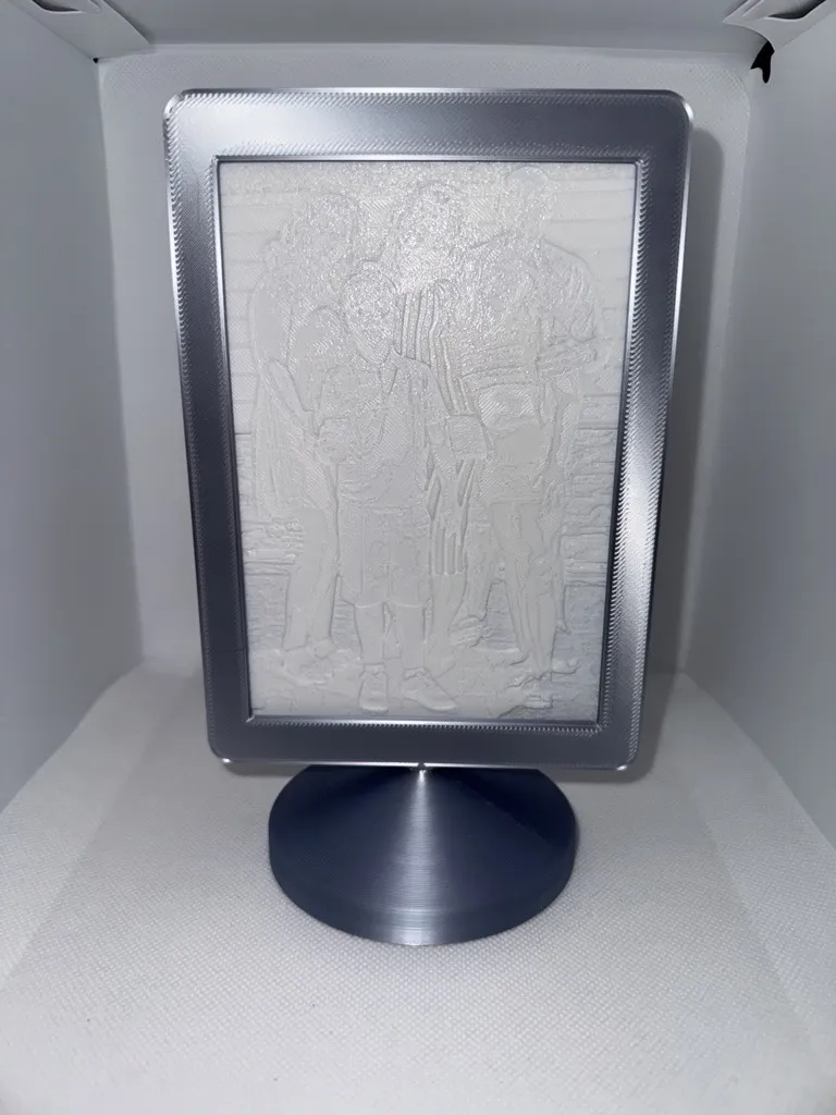 Lithophane Picture Frame - Free 3D Print Model - MakerWorld