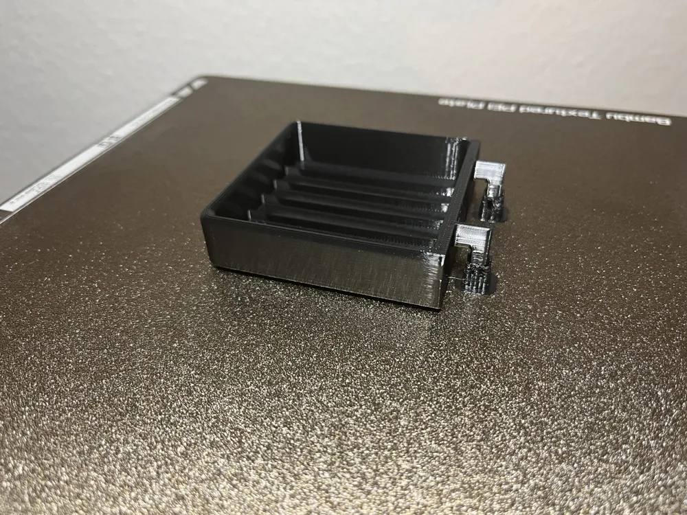 SKADIS - Build Plate Cleaner-Holder - Horizontal by Cheetah - MakerWorld