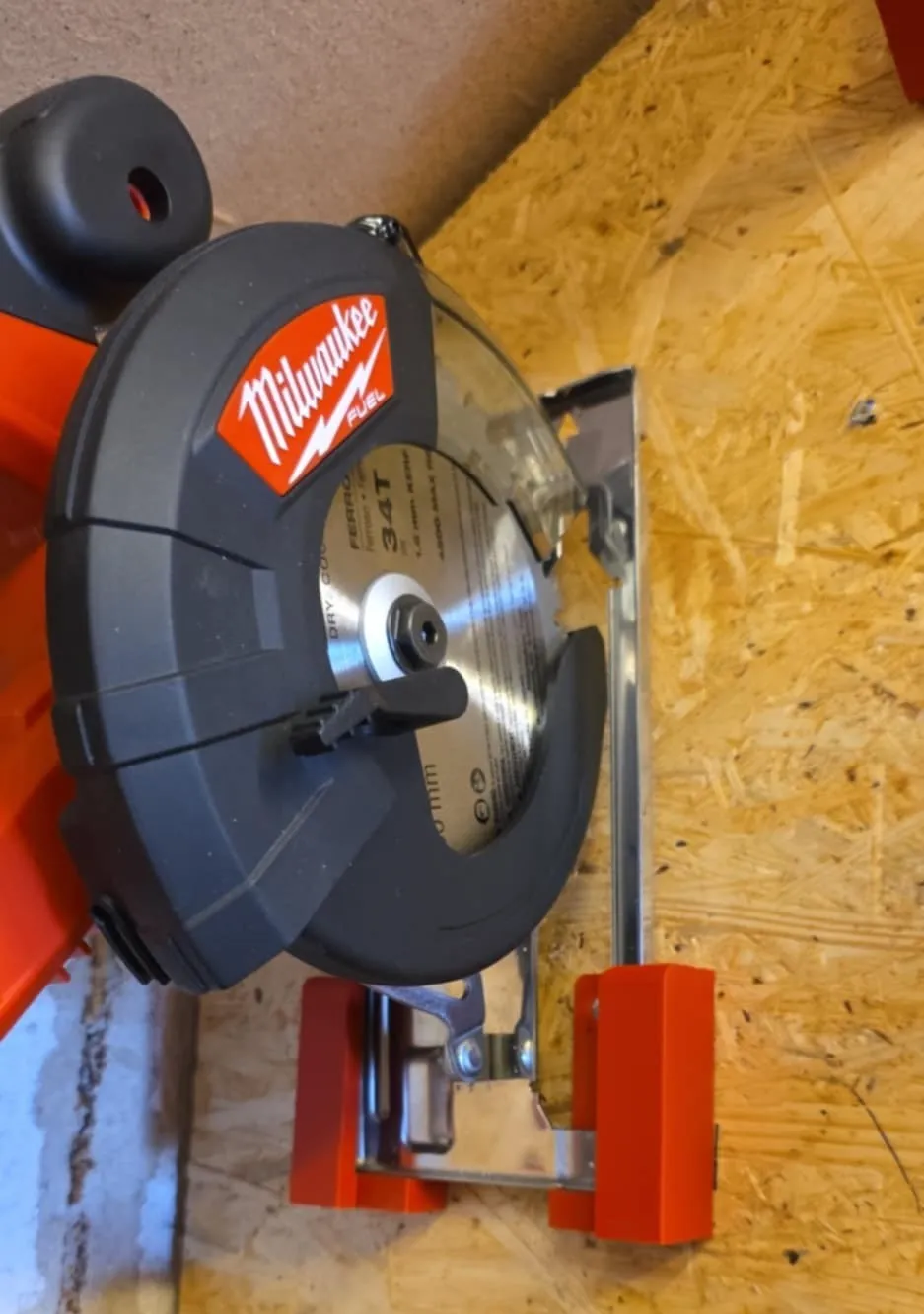 circular saw Holder - Free 3D Print Model - MakerWorld