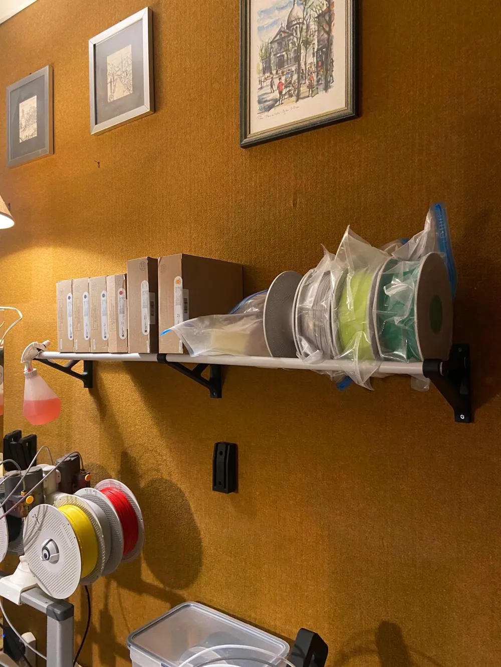 Infinite 3D Spool Wall Mount - Free 3D Print Model - MakerWorld
