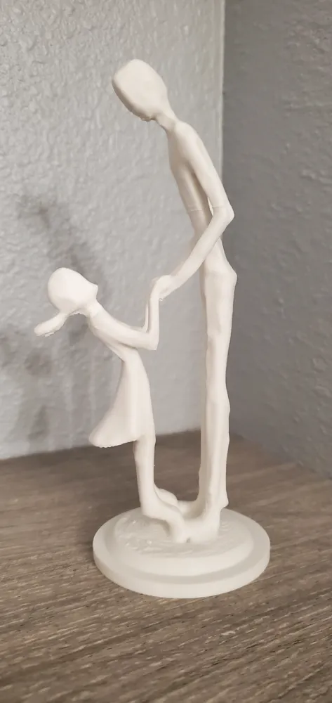 Vater tanzt mit Tochter – Kostenloses 3D-Druckmodell – MakerWorld