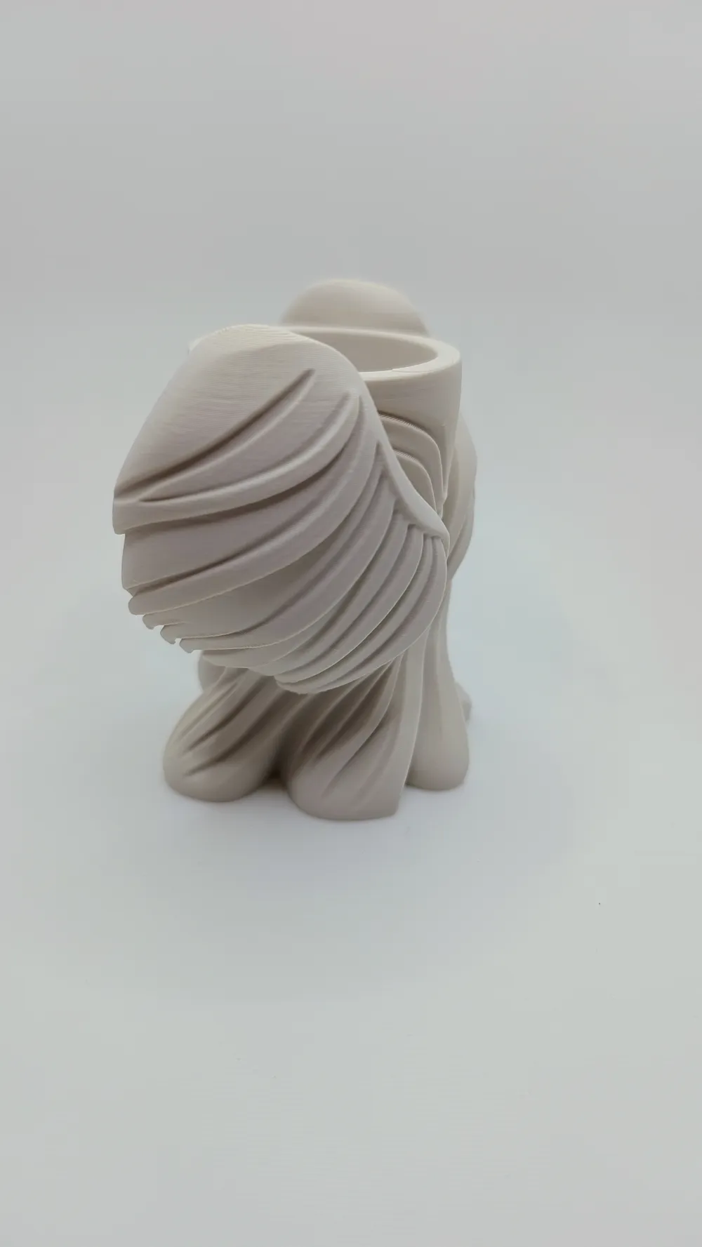 Angel Wing Vase, Heavenly Planter - Free 3D Print Model - MakerWorld