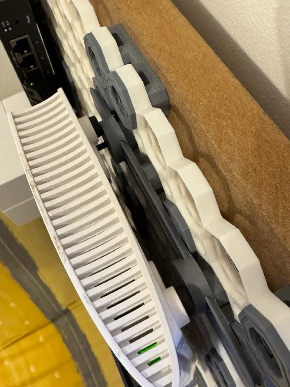 Multiboard Multipoint Rail Keyhole Mount by Woah Noods MakerWorld ...