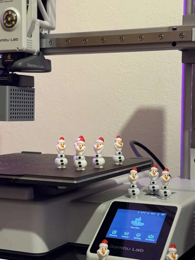 Olaf in Santa hat - mini figures - Free 3D Print Model - MakerWorld