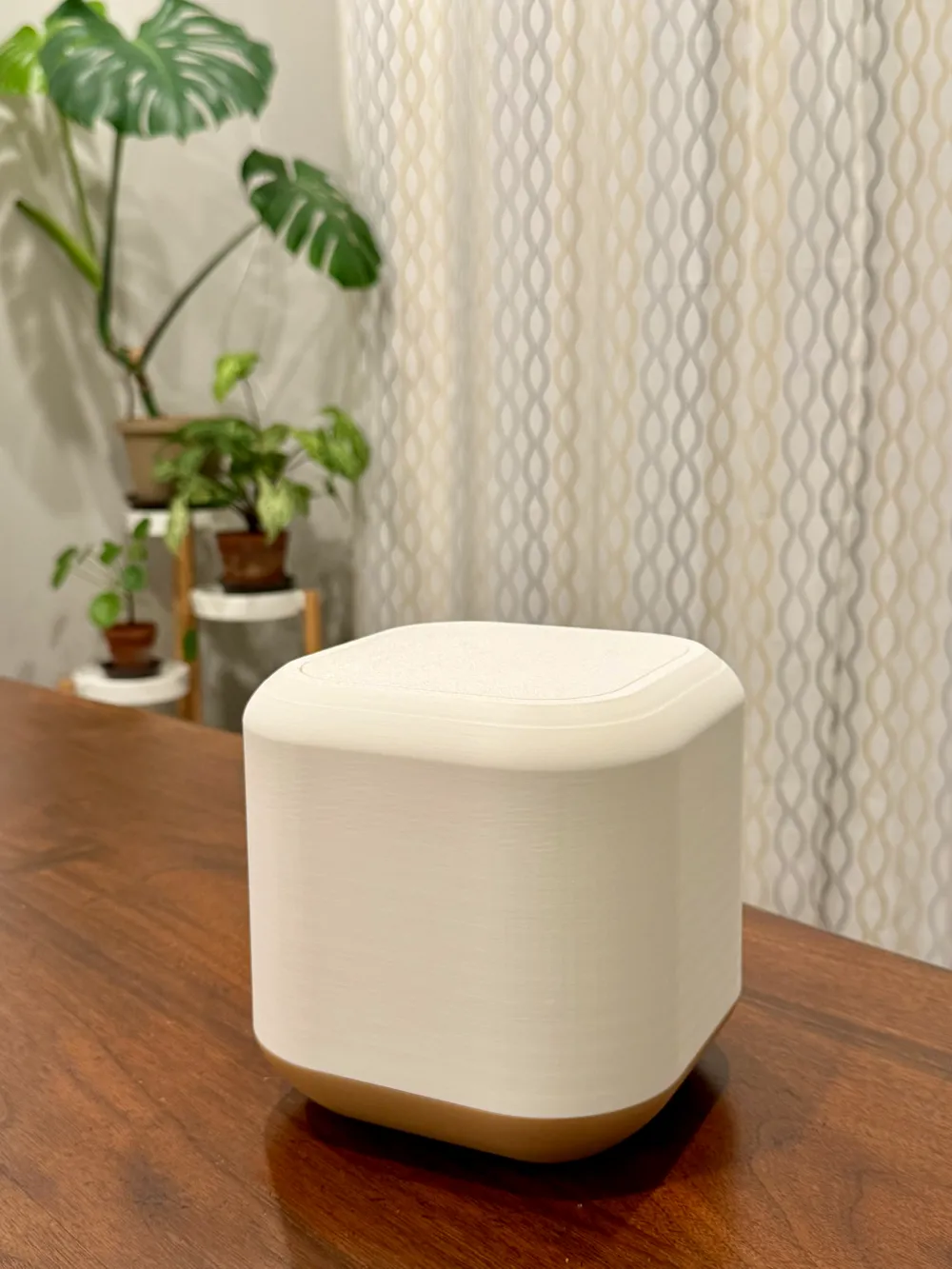 Mini Desktop Trash Can - Free 3D Print Model - MakerWorld