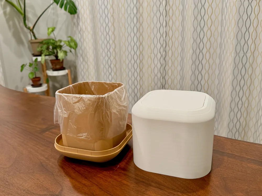 Mini Desktop Trash Can - Free 3D Print Model - MakerWorld