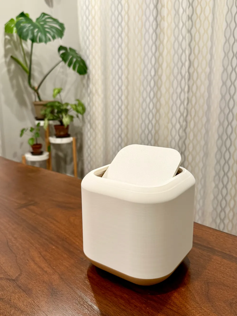 Mini Desktop Trash Can by SimonBBQ MakerWorld: Download Free 3D Models