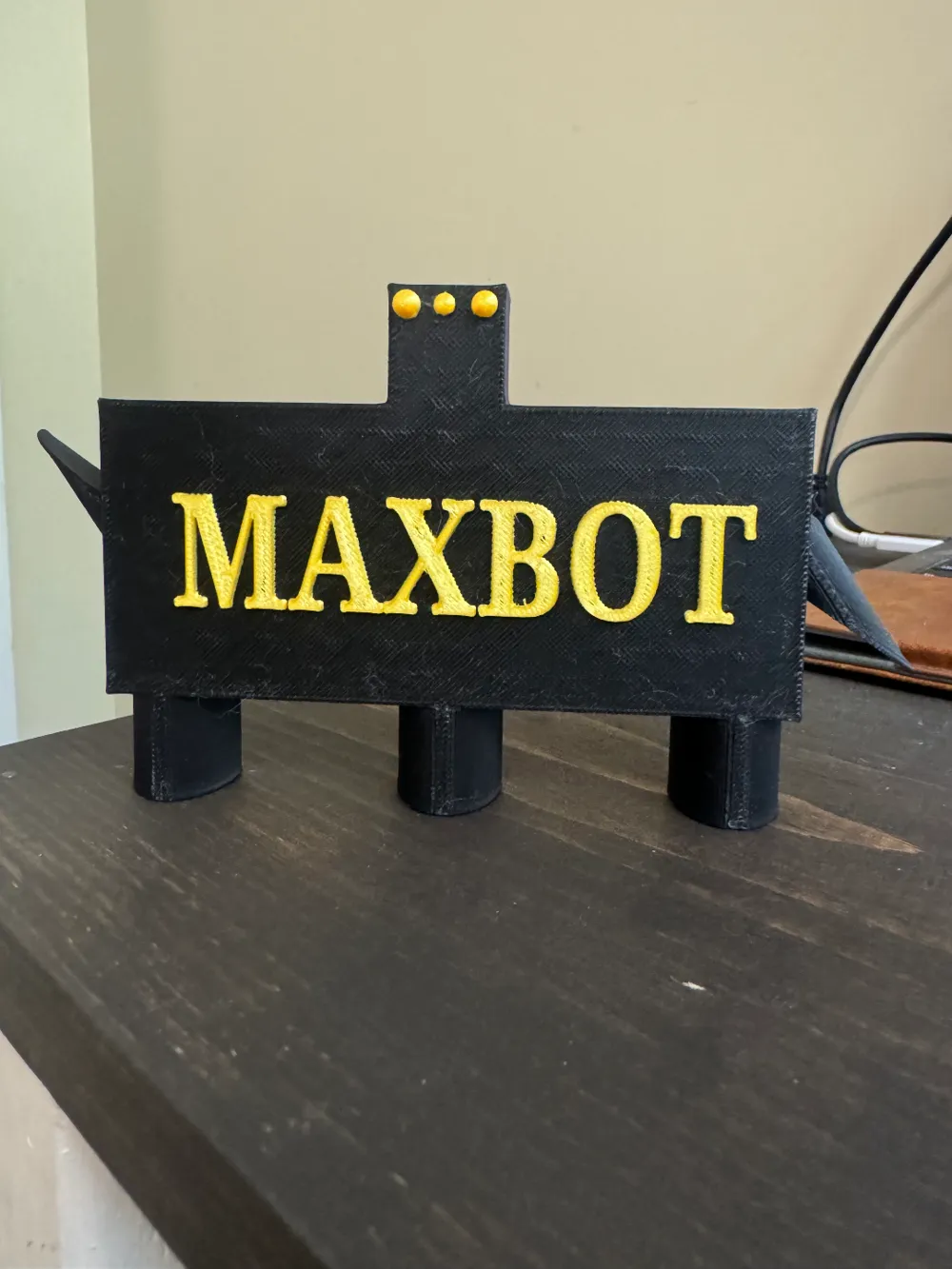 Maxbot by Dunn3d - MakerWorld